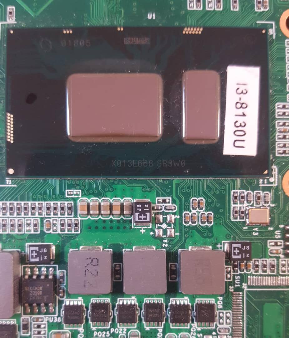 بررسی مشخصات فنی پردازنده Intel Core i3 8130U - نیاکو